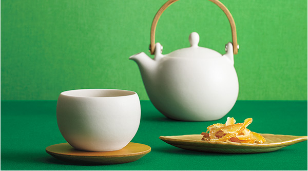 世界のお茶専門店LUPICIA メールマガジン Vol.1179 :特集：新茶のレクチャー。／幸せは、南からやって来る 新茶前線が北上中！／甘酸っぱい季節を思い出す。「ハツコイ＆ナツコイ」